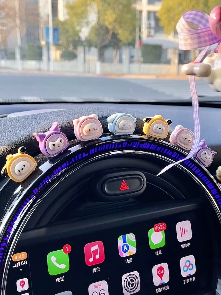 BMW Mini Cooper Countryman Dashboard Cute Cartoon Small Figures Miniat ...