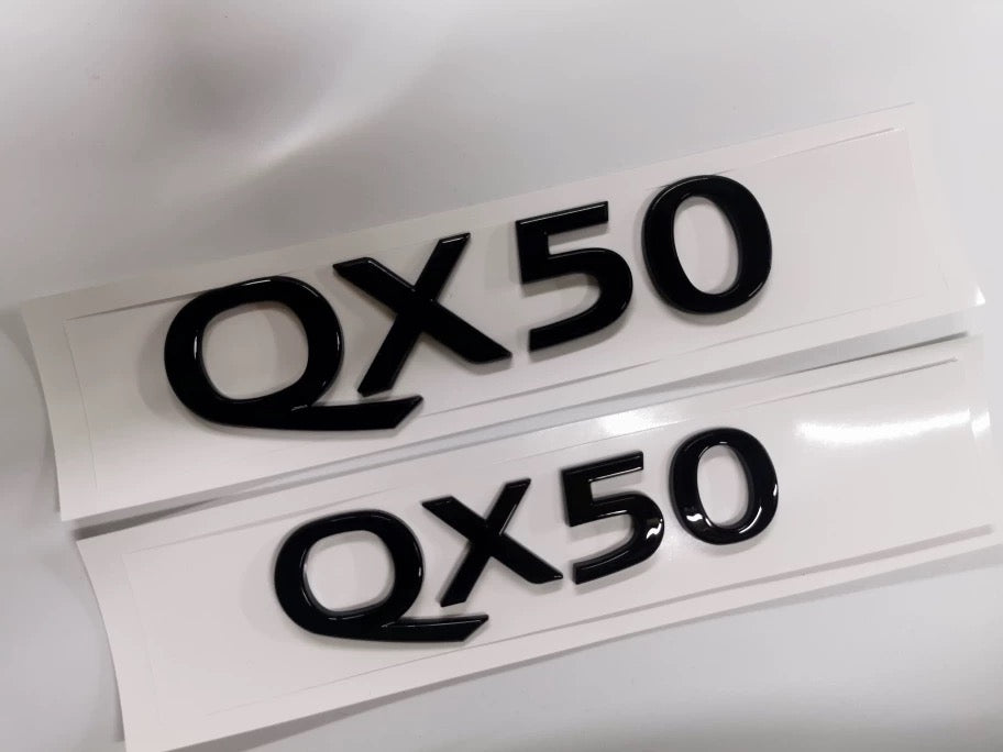 INFINITI Q50 QX70 Chrome Logo Black Emblem Carbon Fiber Material Badge