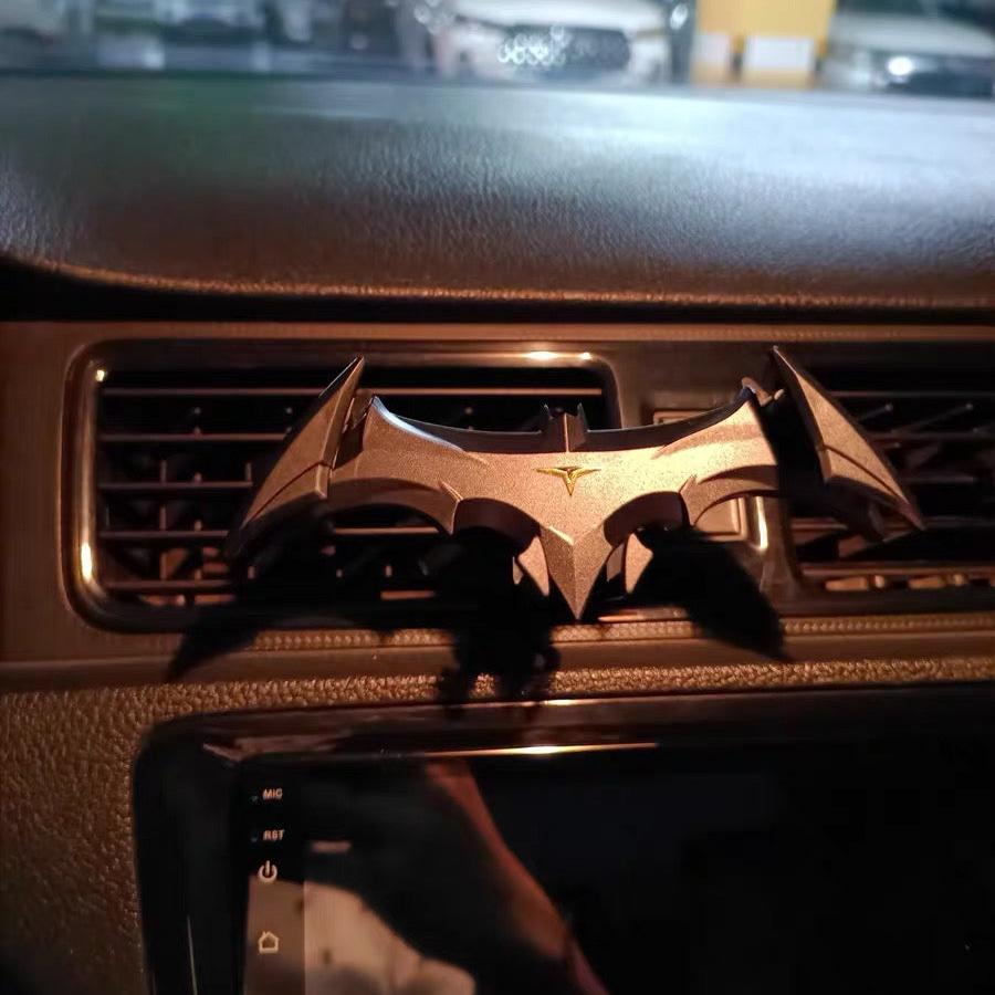Bat Shape Universal Car Cell Phone Holder Stand